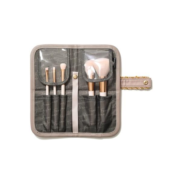 ※このアイテムは返品・交換対象外商品です。ZOZO問い合わせ番号:81764046ショップ:Francfranc，フランフランブランド:Francfranc，フランフラン商品名:ベル メイクブラシセット グレーカテゴリ:ビューティーグッズ&...