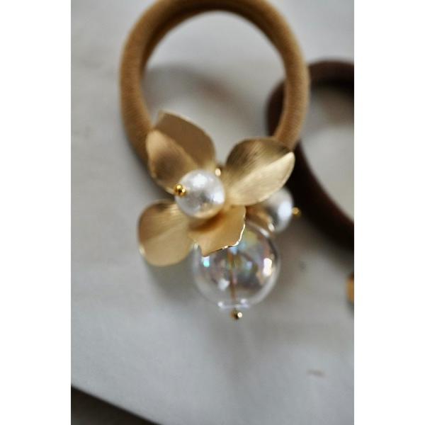 ZOZO問い合わせ番号:81932380ショップ:TONE，トーンブランド:tone，トーン商品名:【Agaro】No.387　しゃぼん玉のフラワーゴム(MA)カテゴリ:ヘアアクセサリー>ヘアゴムブランド品番:Agaro-387素材:...