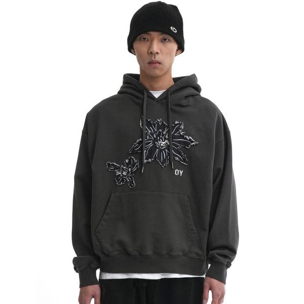 『タイムセール実施中』ZOZO問い合わせ番号:82036055ショップ:OY，オーワイブランド:OY，オーワイ商品名:『OY/オーワイ』 DENIM FLOWER PATCH HOODIE/デニムフラワーパッチデザイン プルオーバーパーカー...