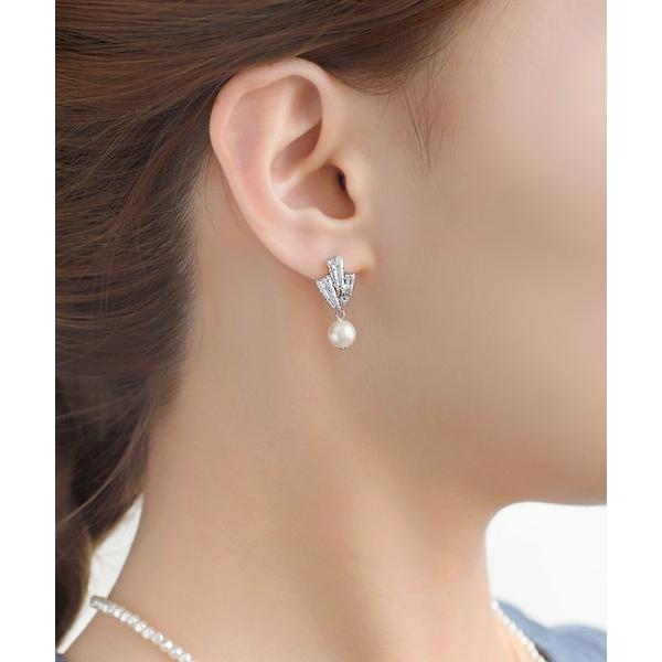 ※このアイテムは返品・交換対象外商品です。ZOZO問い合わせ番号:82340189ショップ:ANEMONE，アネモネブランド:ANEMONE，アネモネ商品名:パール×スクエアビジューピアスカテゴリ:アクセサリー>ピアス（両耳用）ブラン...