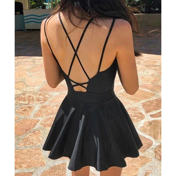 『タイムセール実施中』※このアイテムは返品・交換対象外商品です。ZOZO問い合わせ番号:82747491ショップ:Ada.，エイダブランド:Miniministore，ミニミニストア商品名:フレアワンピース水着バッククロスおしゃれカテゴリ:...