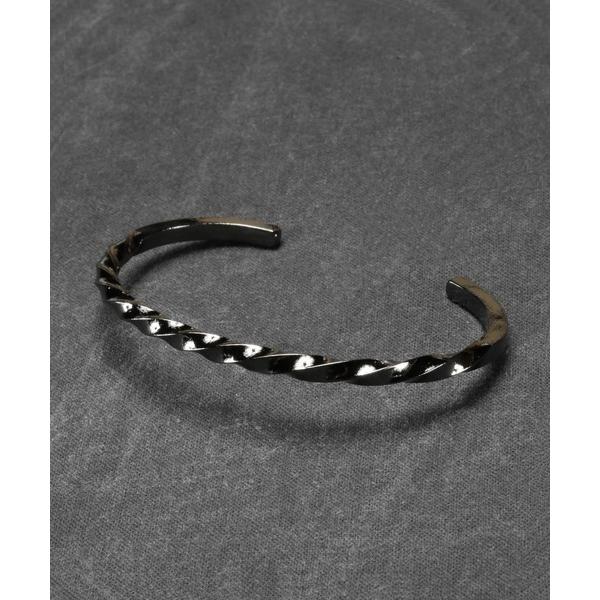 ZOZO問い合わせ番号:83019297ショップ:MR.OLIVE，ミスターオリーブブランド:WALK IN CLOSET，ウォークインクローゼット商品名:TWIST BANGLE-DARK FINISHEDカテゴリ:アクセサリー>バ...