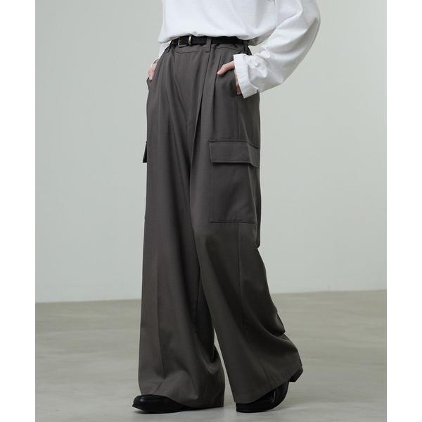 ZOZO問い合わせ番号:83131826ショップ:EMMA CLOTHES，エマ クローズブランド:CALLNE，カルネ商品名:【CALLNE】2Tuck Wide Straight Cargo Slacks / 2タックワイドストレートカ...