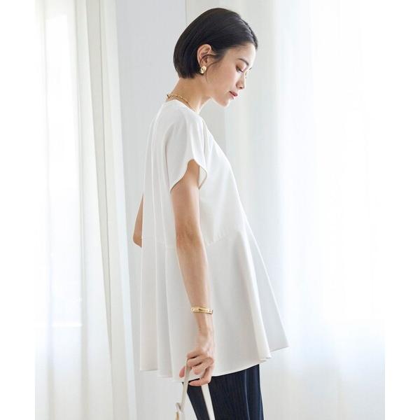 『セール実施中』ZOZO問い合わせ番号:83163224ショップ:UNFILO，アンフィーロブランド:UNFILO，アンフィーロ商品名:BEAUTY FORM ペプラムＴシャツカテゴリ:トップス>Tシャツ/カットソーブランド品番:KK...