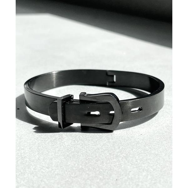 『タイムセール実施中』ZOZO問い合わせ番号:83230506ショップ:Auntie Rosa，アンティローザブランド:SEN TOKYO，セントーキョー商品名:洗練されたヘアライン加工。バックルモチーフ バングルカテゴリ:アクセサリー&g...