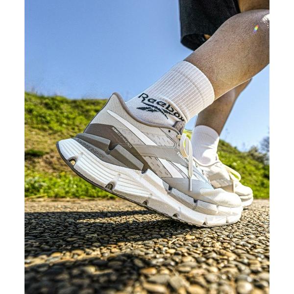 『セール実施中』ZOZO問い合わせ番号:83502924ショップ:Reebok，リーボックブランド:Reebok，リーボック商品名:フロートジグ シメトロス / FLOATZIG SYMMETROSカテゴリ:シューズ>スニーカーブラン...