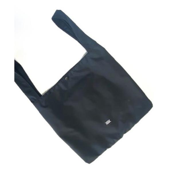 ZOZO問い合わせ番号:83801736ショップ:MAISON mou，メゾン ムーブランド:MAISON mou，メゾンムー商品名:【SiiLo/シーロ】漁網再生ナイロン　仕切りマルシェ 2wayカテゴリ:バッグ>ショルダーバッグブ...