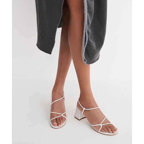 ZOZO問い合わせ番号:83906433ショップ:CHARLES &amp; KEITH，チャールズ＆キースブランド:CHARLES &amp; KEITH，チャールズ &amp; キース商品名:Meadowメドーストラッピーブロックヒール...