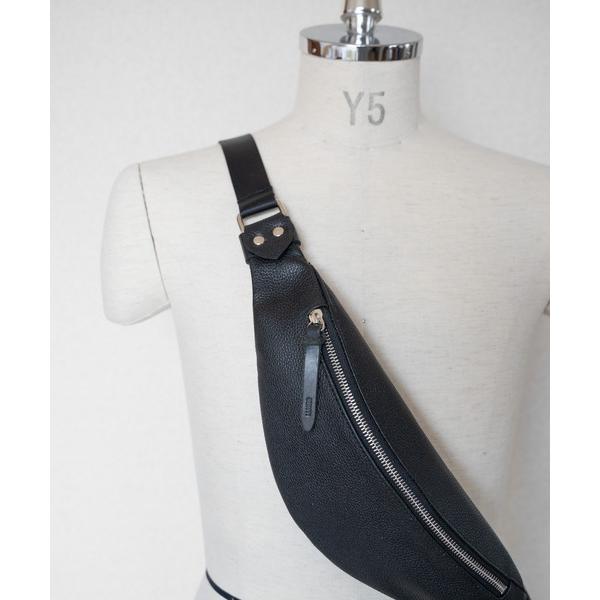 ZOZO問い合わせ番号:84041212ショップ:composite，コンポジットブランド:SENTI，センティ商品名:SHRINK LEATHER FLAT BODY BAG  シュリンクレザーフラットボディバッグカテゴリ:バッグ>...