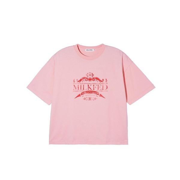 『セール実施中』ZOZO問い合わせ番号:84237756ショップ:MILKFED.，ミルクフェドブランド:MILKFED.，ミルクフェド商品名:EMBLEM LOGO WIDE S/S TEEカテゴリ:トップス>Tシャツ/カットソーブ...
