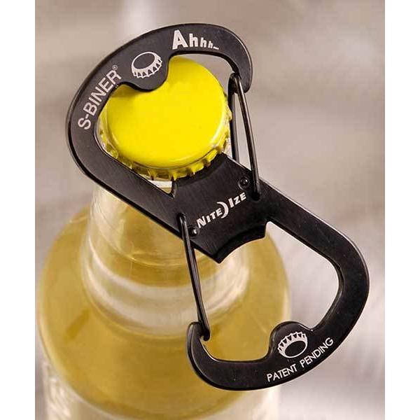 ZOZO問い合わせ番号:9323789ショップ:A&amp;F COUNTRY，エイアンドエフカントリーブランド:NITE IZE，ナイトアイズ商品名:NITE IZE ナイトアイズ Sバイナーボトルオープナーカテゴリ:アウトドア/スポーツ...