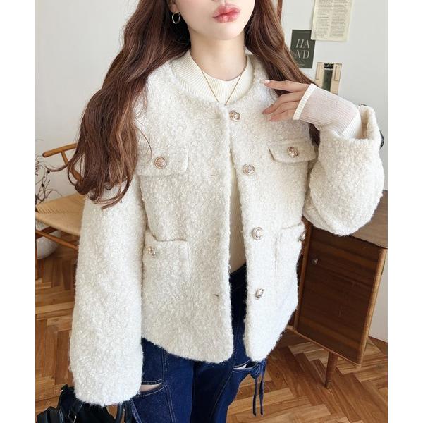 ZOZO問い合わせ番号:84239266ショップ:moment+，モーメントプラスブランド:moment+，モーメントプラス商品名:フェイクリングウール金ボタンノーカラージャケットカテゴリ:ジャケット/アウター>ノーカラージャケットブ...