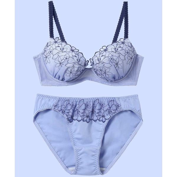 『タイムセール実施中』※このアイテムは返品・交換対象外商品です。ZOZO問い合わせ番号:84797988ショップ:AMPHI，アンフィブランド:AMPHI，アンフィ商品名:【まる胸メイク】ブラ＆ショーツセット 大花柄×レースカテゴリ:アンダ...