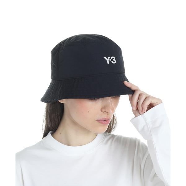 『セール実施中』ZOZO問い合わせ番号:85195397ショップ:Y-3，ワイスリーブランド:Y-3，ワイスリー商品名:Y-3 STRP B HATカテゴリ:帽子>ハットブランド品番:IY4087素材:リサイクルナイロン6 70% /...