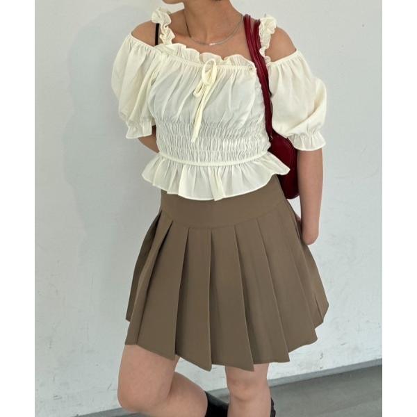 『セール実施中』ZOZO問い合わせ番号:85393743ショップ:nemne store，ネンネストアブランド:nemne store，ネンネストア商品名:《Delfy》オフショルフリルブラウスカテゴリ:トップス>シャツ/ブラウスブラ...