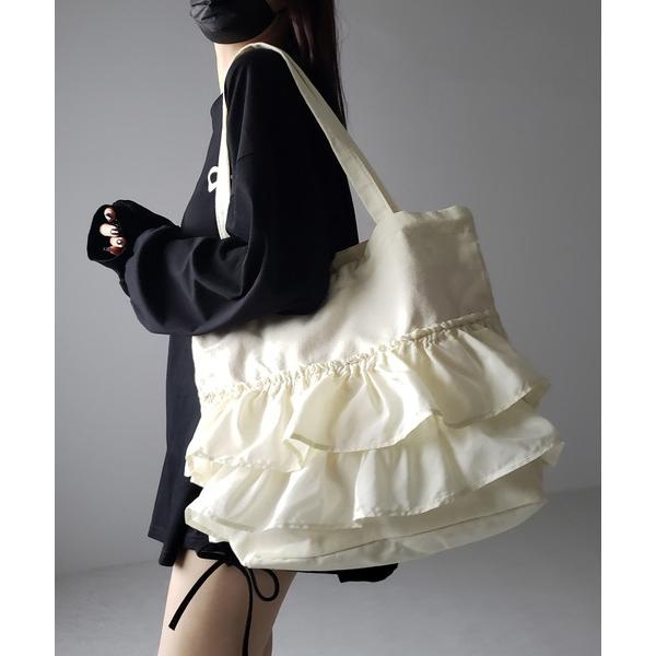 ZOZO問い合わせ番号:85394365ショップ:me+em select，ミームセレクトブランド:me+em select，ミームセレクト商品名:【 ２color 】ティアードフリルBIGキャンバストートバッグ ／ tiered fril...