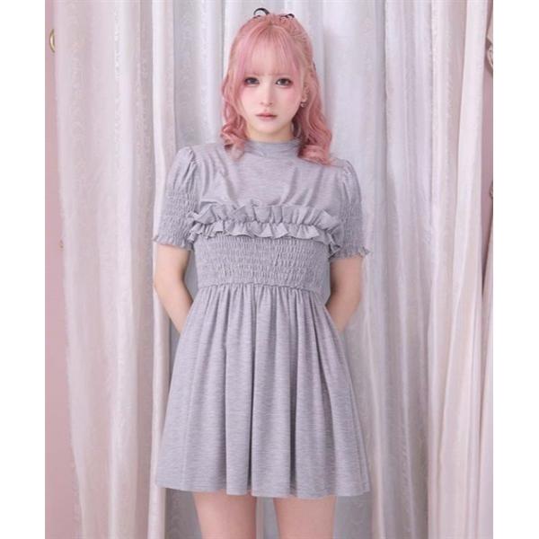 『タイムセール実施中』ZOZO問い合わせ番号:86622125ショップ:axes femme，アクシーズファムブランド:FickleBebe，フィクルベベ商品名:フリルシャーリングワンピースカテゴリ:ワンピース/ドレス>ワンピースブラ...
