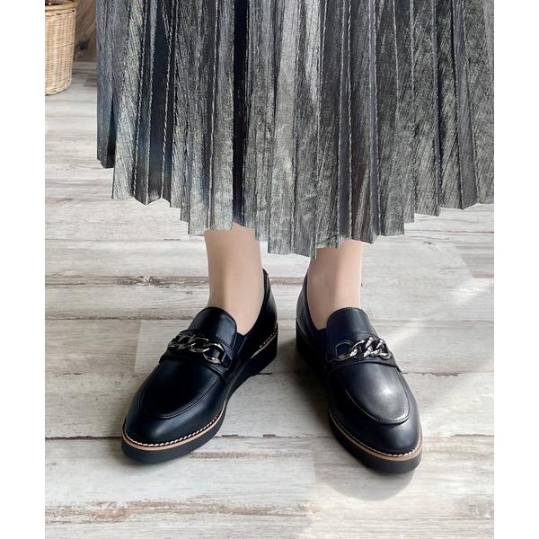 『タイムセール実施中』ZOZO問い合わせ番号:86939475ショップ:COLLARS，カラーズブランド:LUGG NAGG，ラグナグ商品名:【晴雨兼用】チェーンつきトラッドローファー【撥水加工】カテゴリ:シューズ>ローファーブランド...