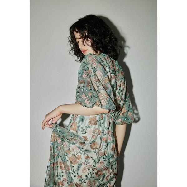 『タイムセール実施中』ZOZO問い合わせ番号:87110303ショップ:bflat，ビーフラットブランド:niana，ニアナ商品名:ブルーミーフラワードレス 花柄 刺繍レース 結婚式 パーティードレス オケージョンドレス 同窓会 お呼ばれワ...