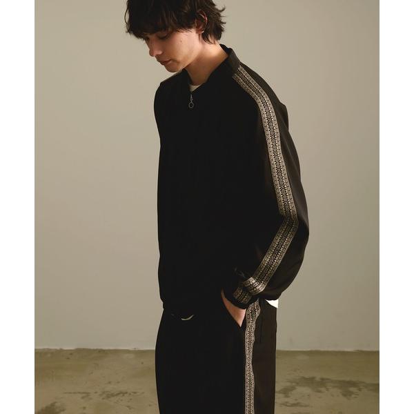 『セール実施中』ZOZO問い合わせ番号:87222896ショップ:Revo.，レヴォブランド:Revo.，レボ商品名:Revo. ジャガードテープ サイドライン ジップアップ ブルゾン［セットアップ対応］カテゴリ:ジャケット/アウター&gt...