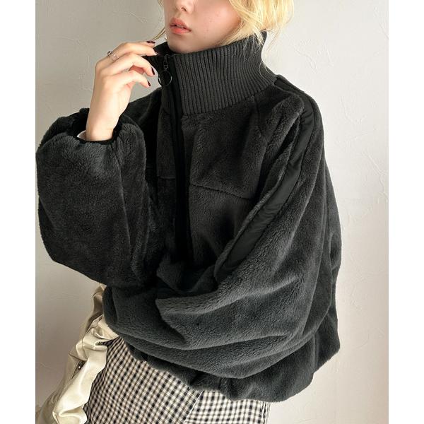 『タイムセール実施中』ZOZO問い合わせ番号:87321492ショップ:Classical Elf，クラシカルエルフブランド:classicalelf，クラシカルエルフ商品名:ふわふわな着心地♪フェイクファー素材袖ライン使いリブハイネックブ...