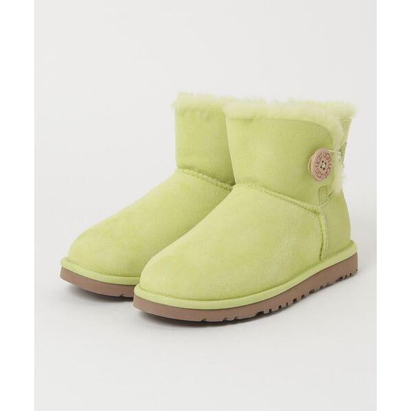『タイムセール実施中』ZOZO問い合わせ番号:87362469ショップ:MaG.，マグブランド:UGG，アグ，Mag.，マグ商品名:【UGG】MINI BAILEY BUTTON 3352 シープスキン ムートンブーツ ベイリーボタン ミニ...