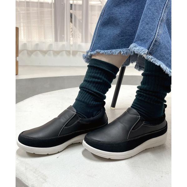 ZOZO問い合わせ番号:87710724ショップ:COLLARS，カラーズブランド:LUGG NAGG，ラグナグ商品名:【軽量】バイカラー異素材スリッポンカテゴリ:シューズ>スニーカーブランド品番:at-SGOL7300素材:甲材：合...