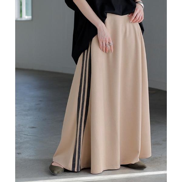 ZOZO問い合わせ番号:87715912ショップ:HUG.U，ハグユーブランド:HUG.U，ハグユー商品名:サイドライン トラックスカートカテゴリ:スカート>スカートブランド品番:d666素材:ポリエステル51%， レーヨン44%， ...