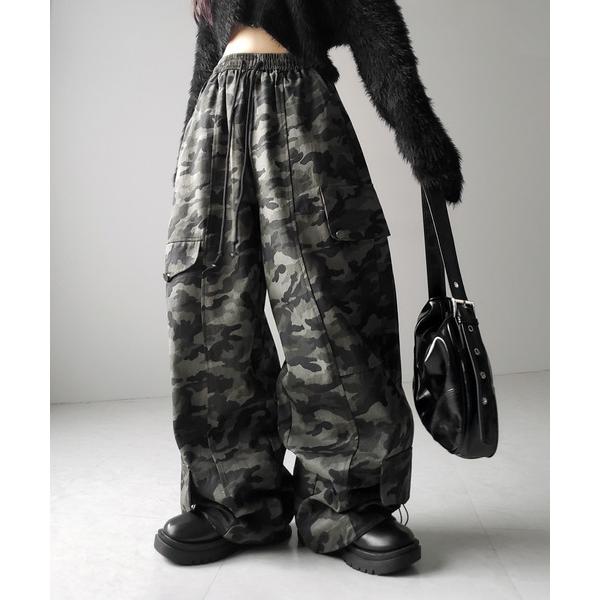 ZOZO問い合わせ番号:87852077ショップ:me+em select，ミームセレクトブランド:me+em select，ミームセレクト商品名:【 裾絞り可能２WAY 】カモフラミリタリーツイルワイドカーゴパンツ ／ camouflag...