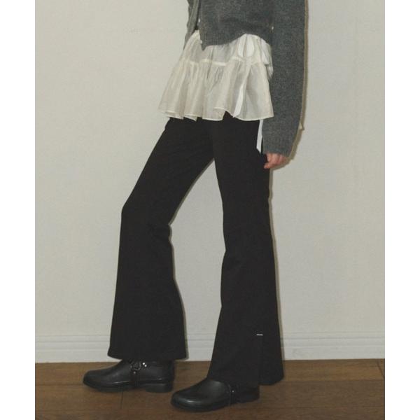 ZOZO問い合わせ番号:87923045ショップ:19 roots studio，ナインティーン ルーツ スタジオブランド:GIUNON，ジウノン商品名:slit flare stitch pants / スリットフレアステッチパンツカテゴ...