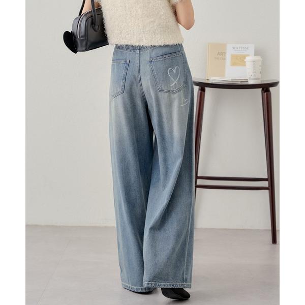 『セール実施中』参考価格：7，700円発売時期：2024年05月コンディション：B（目立つ使用感なし）使用感が少ない、または気にならないアイテムウエスト：欠損参考商品名：【WEB限定/リニー】オーバーダイワイドデニムパンツ参考品番：CHZ5...