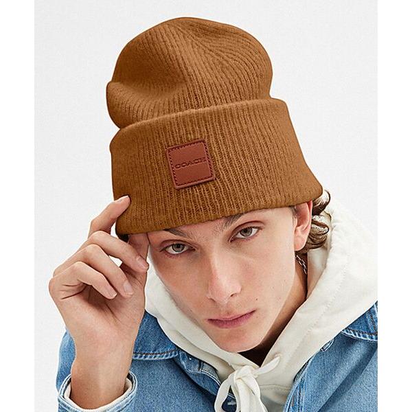ZOZO問い合わせ番号:88292892ショップ:COACH，コーチブランド:COACH，コーチ商品名:ニット ビーニー・レザー パッチカテゴリ:帽子>ニットキャップ/ビーニーブランド品番:CU825 T7J素材:52% メリノ ウー...