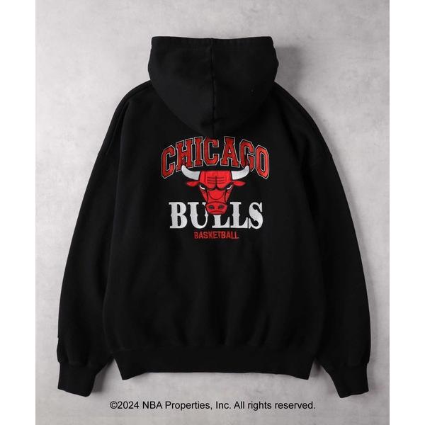 ZOZO問い合わせ番号:88499411ショップ:Right-on，ライトオンブランド:NBA，エヌビーエー，Right-on，ライトオン商品名:【NBA】別注チームロゴパーカーカテゴリ:トップス>パーカーブランド品番:NBA-ROM...