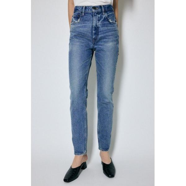 ZOZO問い合わせ番号:89105646ショップ:MOUSSY，マウジーブランド:MOUSSY，マウジー商品名:MVS SKINNYカテゴリ:パンツ>デニムパンツブランド品番:010ISA12-2261素材:【BLU】<本体&g...