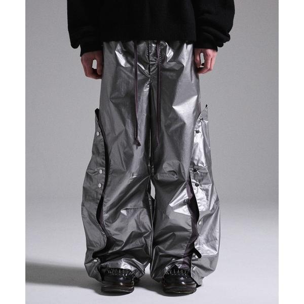 ZOZO問い合わせ番号:89666138ショップ:EMMA CLOTHES，エマ クローズブランド:GRANCY，グランシー商品名:【GRANCY】Button Layered Design Nylon Pants / ボタンレイヤードデザ...