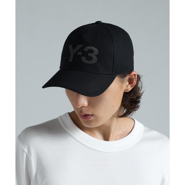 ZOZO問い合わせ番号:89732175ショップ:Y-3，ワイスリーブランド:Y-3，ワイスリー商品名:Y-3 LOGO CAPカテゴリ:帽子>キャップブランド品番:JP1143素材:コットン 100%カラー:ブラックサイズ:SMAL...