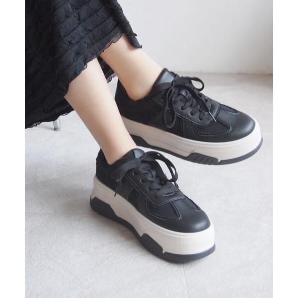 『セール実施中』ZOZO問い合わせ番号:89861578ショップ:VIVIAN COLLECTION，ヴィヴィアンコレクションブランド:VIVIAN，ヴィヴィアン商品名:厚底Tトゥデザインコンビカラーレースアップスニーカーカテゴリ:シューズ...