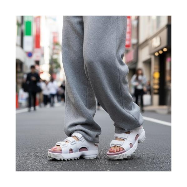 『セール実施中』ZOZO問い合わせ番号:89894308ショップ:FILA，フィラブランド:FILA，フィラ商品名:DISRUPTOR SD PUFFYカテゴリ:シューズ>サンダルブランド品番:USS25016素材:甲材:合成繊維  ...