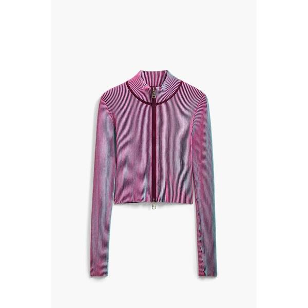 ZOZO問い合わせ番号:89995553ショップ:Desigual，デシグアルブランド:Desigual，デシグアル商品名:KALMAR ライトゲージプルオーバーカテゴリ:トップス>ニット/セーターブランド品番:25SWJF12素材:...