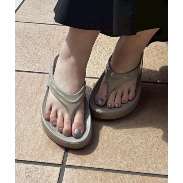 ZOZO問い合わせ番号:90090905ショップ:THE GALLERY BOX，ザ ギャラリーボックスブランド:OOFOS，ウーフォス商品名:OOFOS/ウーフォス/OOmegaカテゴリ:シューズ>サンダルブランド品番:OOmega...