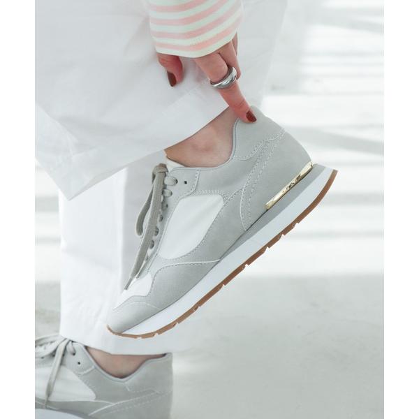 『セール実施中』ZOZO問い合わせ番号:90288391ショップ:EVOL，イーボルブランド:EVOL，イーボル商品名:【軽量・柔らかい】ゴールドモチーフレースアップスニーカー IY5691カテゴリ:シューズ>スニーカーブランド品番:...