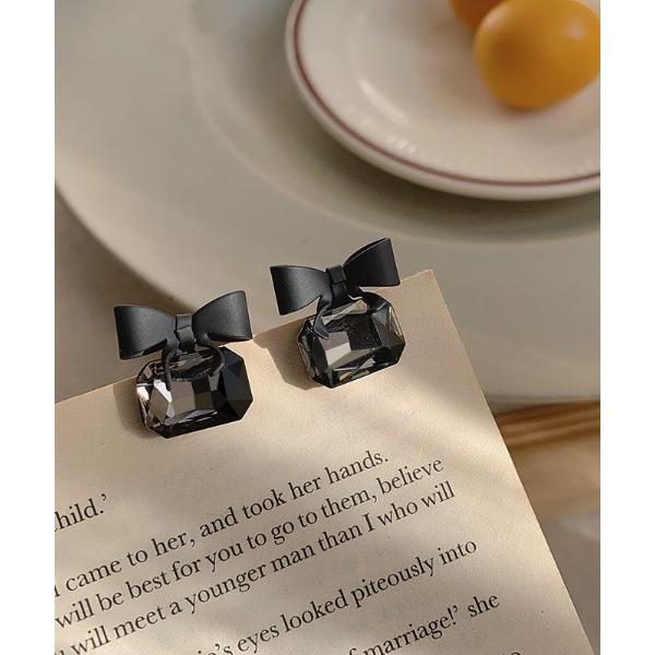 『セール実施中』※このアイテムは返品・交換対象外商品です。ZOZO問い合わせ番号:91144234ショップ:VIBGYOR，ヴィブジョーブランド:tood.，トード，VIBGYOR，ヴィブジョー商品名:【tood.】リボンクリスタルピアスカ...