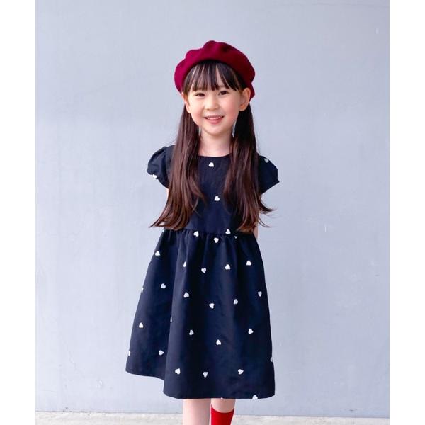 『セール実施中』ZOZO問い合わせ番号:91341160ショップ:こどもの森e-shop，コドモノモリイーショップブランド:TARKER，ターカー商品名:ハート刺繍ナイロンワンピースカテゴリ:ワンピース/ドレス>ワンピースブランド品番...