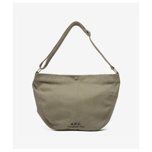 『セール実施中』ZOZO問い合わせ番号:91376349ショップ:A.P.C.，アー・ペー・セーブランド:A.P.C.，アーペーセー商品名:BESACE JOURNAL SMALLカテゴリ:バッグ>ボディバッグ/ウエストポーチブランド...