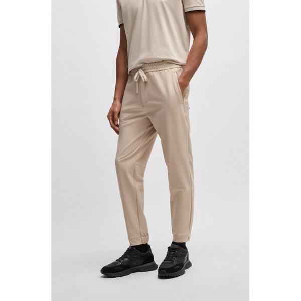 『タイムセール実施中』ZOZO問い合わせ番号:91409717ショップ:HUGO BOSS，ヒューゴボスブランド:BOSS，ボス，HUGO BOSS，ヒューゴボス商品名:テーパードフィットパンツ はっ水ストレッチファブリックカテゴリ:パンツ...