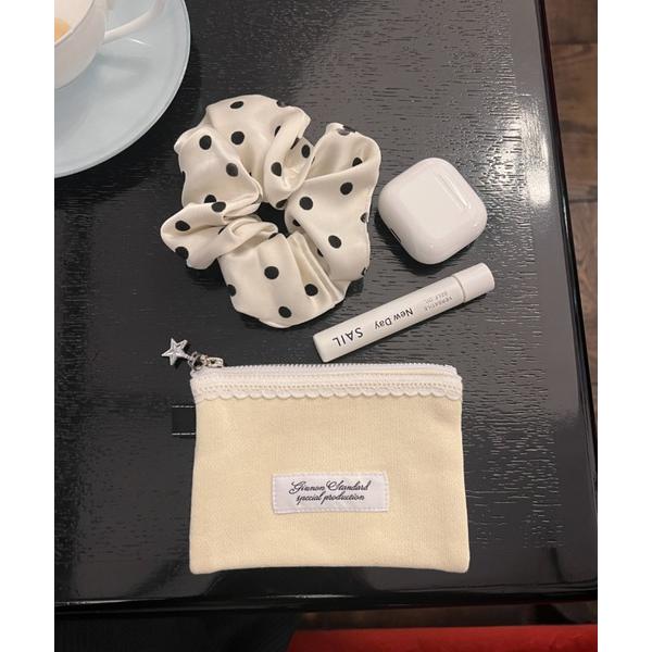 ZOZO問い合わせ番号:91508747ショップ:19 roots studio，ナインティーン ルーツ スタジオブランド:GIUNON，ジウノン商品名:star zip mini pouch / スタージップミニポーチカテゴリ:財布/小物...