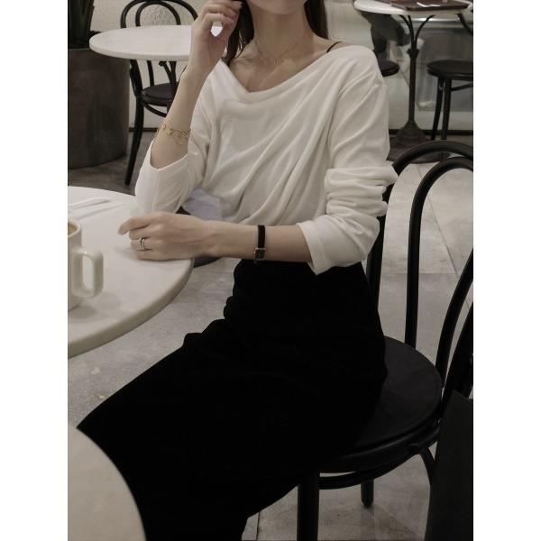 ZOZO問い合わせ番号:91581758ショップ:A AMEL，エイメルブランド:amel，エイメル，A AMEL，エイメル商品名:【RE ARRIVAL】ドレープデザイントップス / ホワイトカテゴリ:トップス>Tシャツ/カットソー...