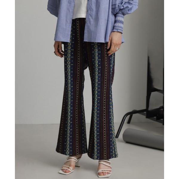 『タイムセール実施中』ZOZO問い合わせ番号:91712230ショップ:ROSE BUD，ローズバッドブランド:ROSE BUD，ローズバッド商品名:(mag.by c)JACQUARD FLARE PANTSカテゴリ:パンツ>その他...