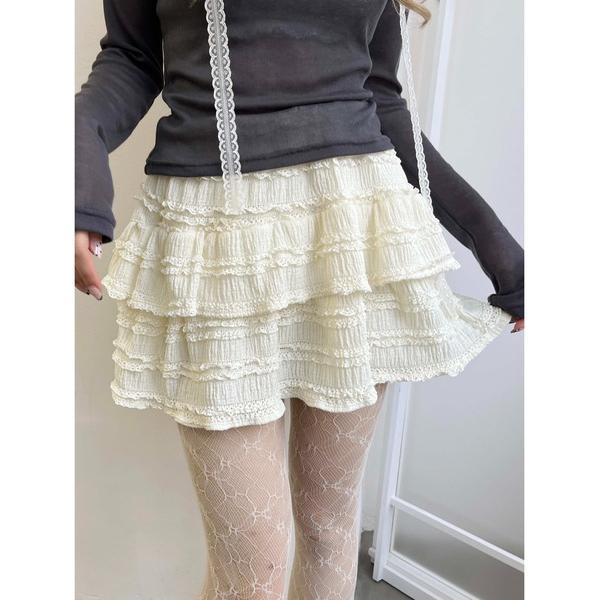 『セール実施中』ZOZO問い合わせ番号:91815745ショップ:WEGO，ウィゴーブランド:PHILLY，フィリー，WEGO，ウィゴー商品名:【PHILLY】フリルティアードミニスカートカテゴリ:スカート>スカートブランド品番:PW...