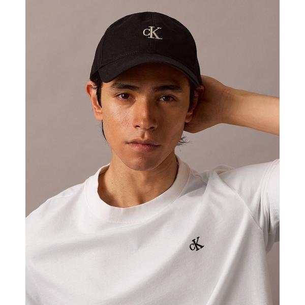 ZOZO問い合わせ番号:92049075ショップ:Calvin Klein，カルバンクラインブランド:Calvin Klein，カルバン・クライン商品名:エンブロイダリー モノグラム ベースボールキャップカテゴリ:帽子>キャップブラン...